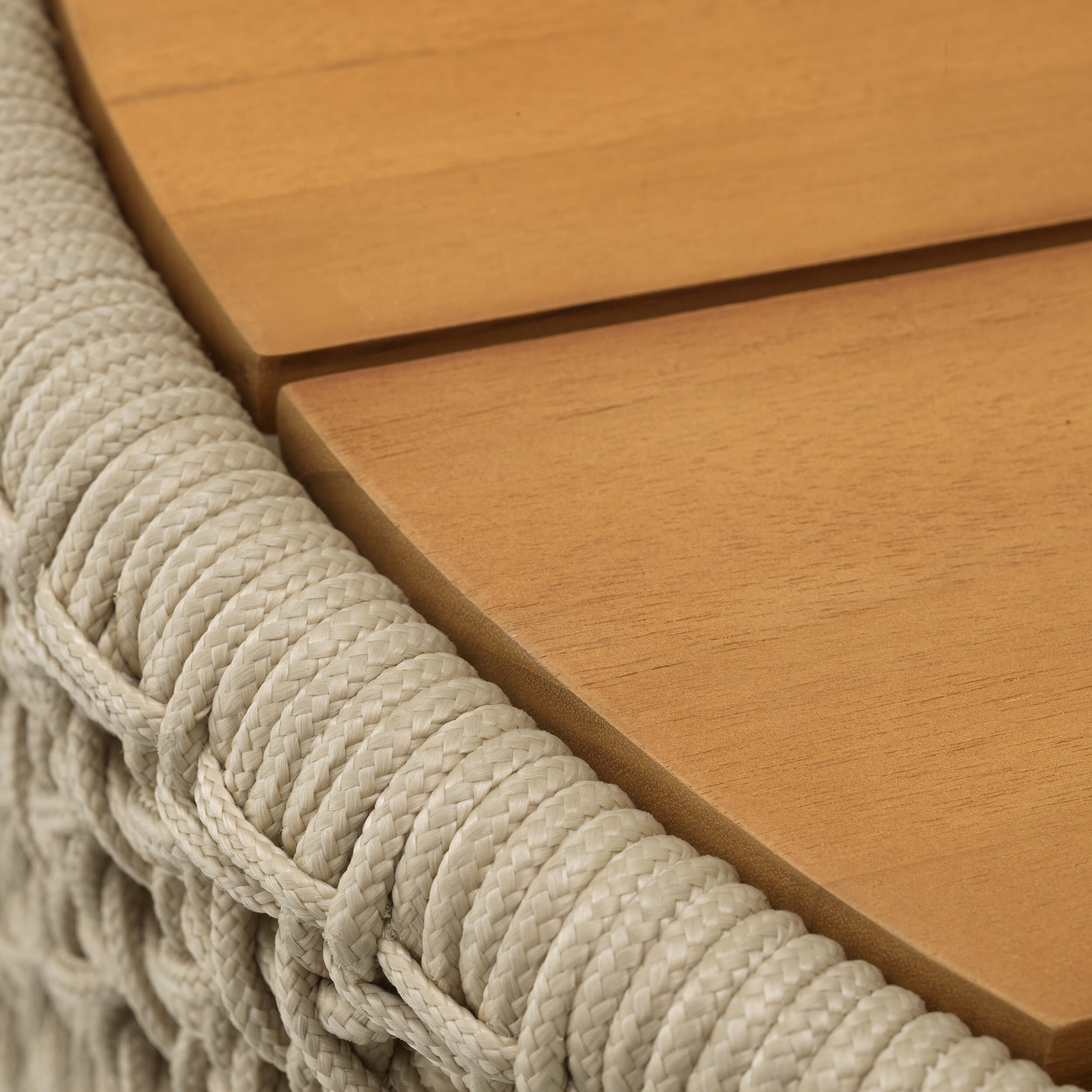 Šoninis staliukas TRINITY – Elegant Home